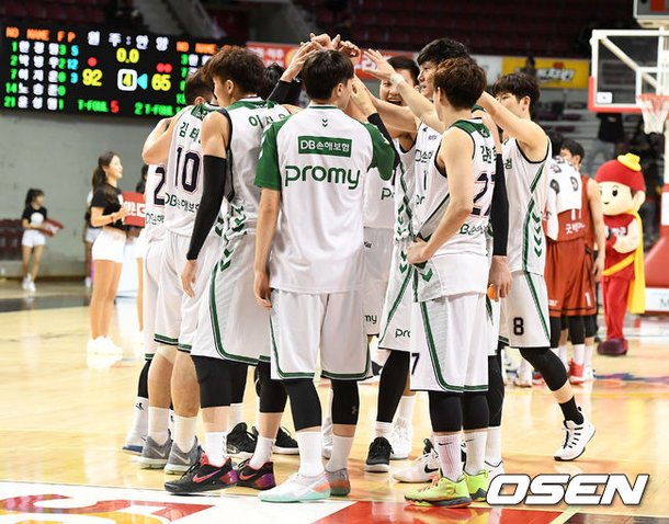 [사진]DB, KGC 상대로 92-65 대승 : 네이트 스포츠