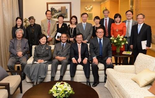 패트릭 라타 주한 뉴질랜드 대사 거창국제연극제 홍보대사 초청 : 네이트 뉴스