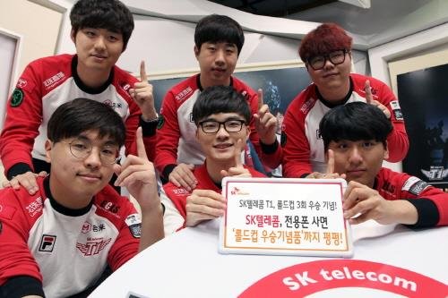 SKT, 루나S·갤럭시A8 사면 '페이커' 3D피규어가 내 손 안으로 : 네이트 뉴스