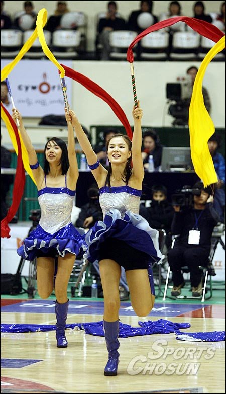 [핫포토] 프로농구 SK vs KTF 경기화보 : 네이트 뉴스