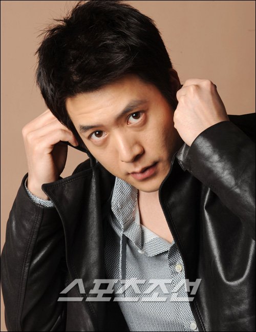 조현재, 영화 'GP 506'서 부드러운 이미지 탈출 '카리스마' 변신 : 네이트 뉴스