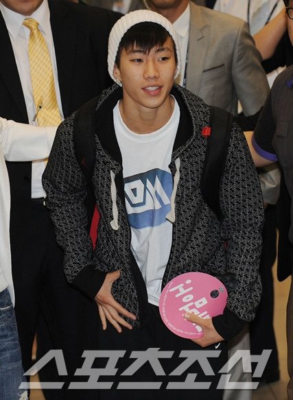 "날 보내려 했지만" 재범, 2PM-JYP에 직격탄? : 네이트 뉴스