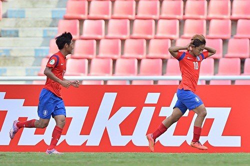 'U-16 축구' 이승우-장결희, 7골 합작 '압도'…한국, 시리아 7-1 대승 : 네이트 스포츠