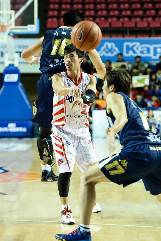 이현민 12AS 오리온스, KCC 완파 : 네이트 스포츠