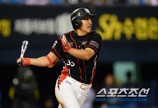 정대현 4승+이진영 결승타 kt, NC 제압 6연패 탈출 : 네이트 스포츠