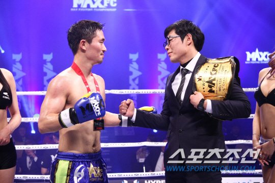 [MAX FC] 포기를 모르는 남자 최훈의 7전8기 : 네이트 스포츠