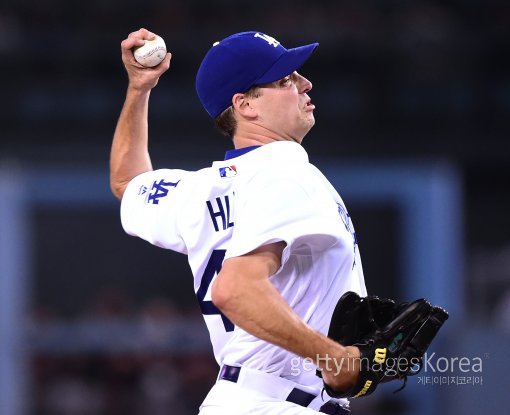 홈으로 돌아온 LAD, NLCS 반격 개시?…힐 선발 출격 : 네이트 뉴스