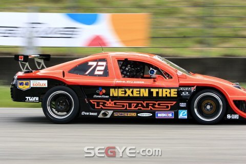 [포토on] 류시원선수의 '6000cc 스톡카' 경주차량 : 네이트 스포츠