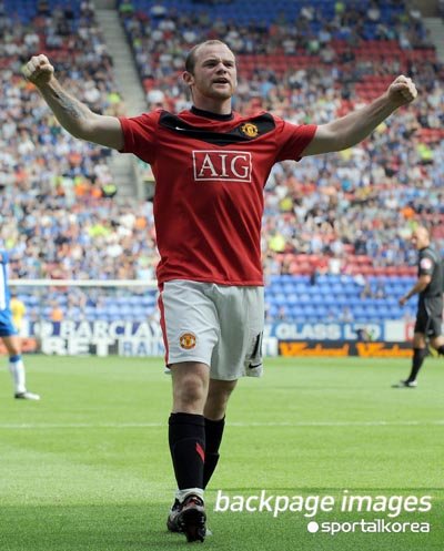 [EPL 3R] '화력폭발' 맨유, 위건에 5-0 압승...박지성∙조원희 결장 : 네이트 스포츠