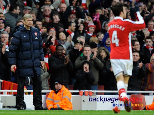[EPL 19R] 벵거 감독, '파브레가스, 큰 부상 아니었으면' : 네이트 스포츠