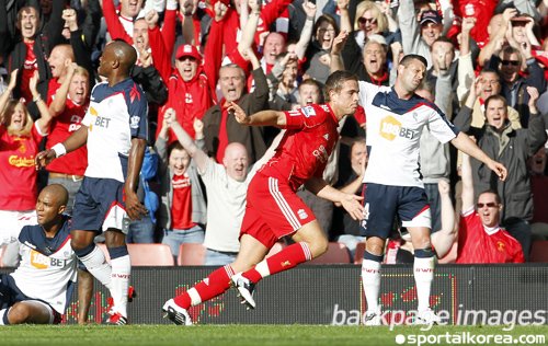 [EPL 3R] 리버풀, 볼턴에 3-1 완승…헨더슨 리버풀 데뷔골 : 네이트 스포츠