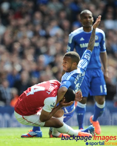 [EPL 35R] 월컷, '이건 뭐하는 시츄에이션?' : 네이트 스포츠