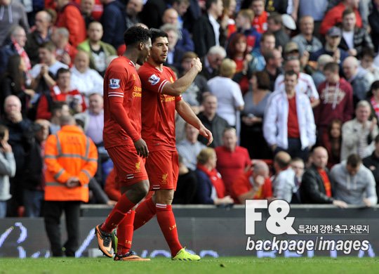 [EPL 7R] 수아레스-스터리지 폭발, 리버풀 3-1 완승…1위 등극 : 네이트 스포츠