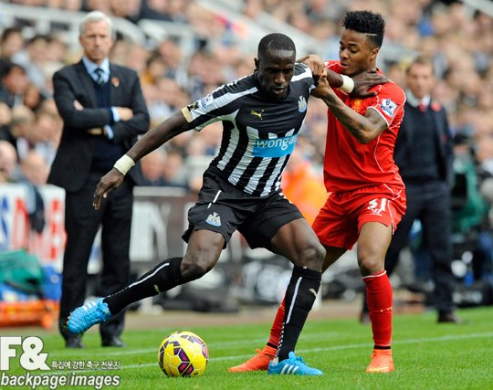 [EPL 10R] 리버풀, 졸전 끝 뉴캐슬 원정 0-1 패…부진 예고 : 네이트 스포츠