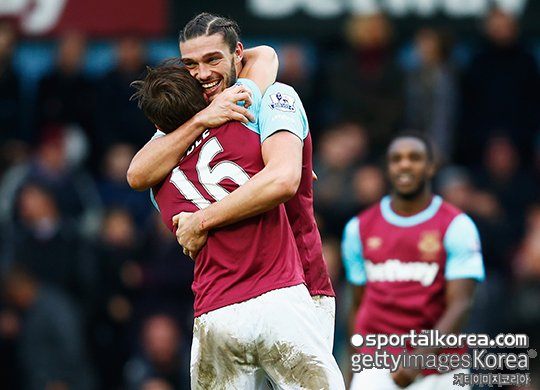 [EPL 20R] '졸전' 리버풀, '캐롤 쐐기골' 웨스트햄에 0-2 완패…'8위 추락' : 네이트 스포츠