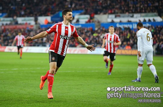 [EPL 26R] '기성용 결장' 스완지, 사우샘프턴에 0-1 패배…'귀돌린 감독 첫 패' : 네이트 스포츠