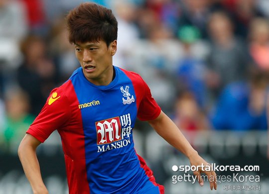 [EPL 1R] '이청용 선발 66분' C.팰리스, WBA에 0-1 패배…불안한 출발 : 네이트 스포츠