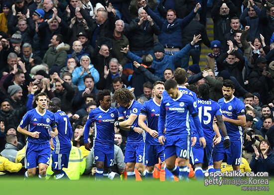 [EPL 14R] '아자르 쐐기골' 첼시, 맨시티에 3-1 역전승…리그 8연승+선두 수성 : 네이트 스포츠