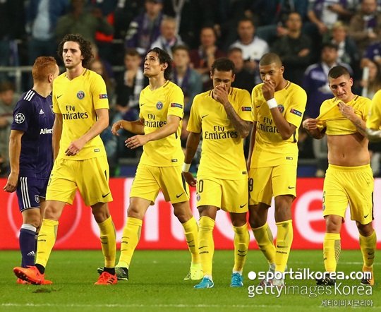 [리그앙 16R] '네이마르 침묵' PSG, 스트라스부르에 1-2 충격패 : 네이트 스포츠