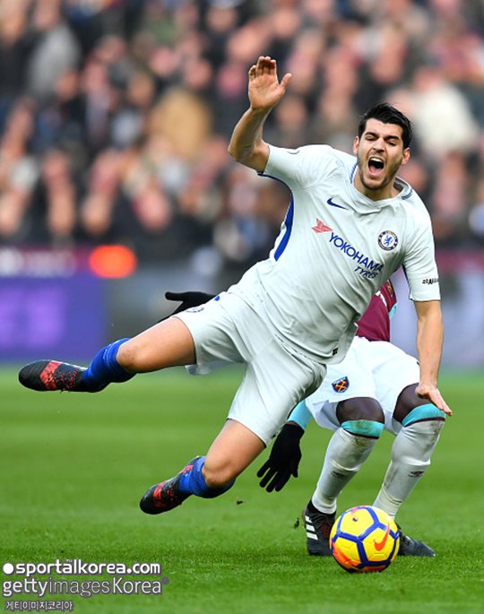 [EPL 16R] 첼시, 강등권 웨스트햄에 0-1 패…모예스 첫 승 감격 : 네이트 스포츠