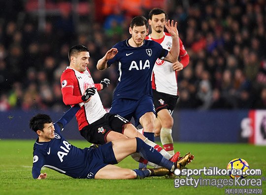 [EPL 24R] '손흥민 71분' 토트넘, 사우샘프턴 원정서 1-1 무…4위 실패 : 네이트 스포츠