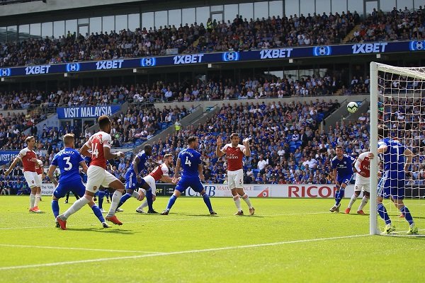 [EPL 4R] '라카제트 결승골' 아스널, 카디프에 3-2 신승…'2연승' : 네이트 스포츠