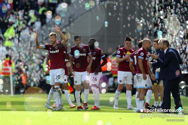 [EPL 7R] 맨유, 웨스트햄 원정서 1-3 충격패…17위에 무너졌다 : 네이트 스포츠