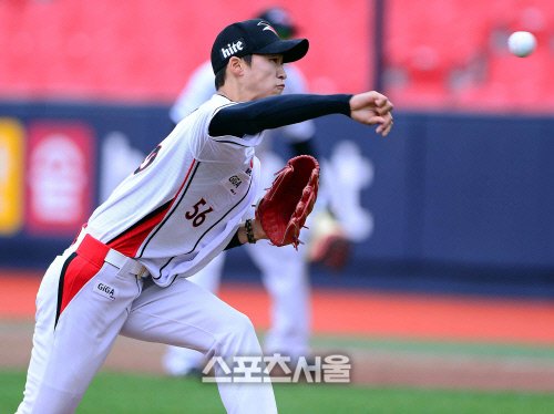 [SS포토]kt-NC 엄상백, 슈~욱 : 네이트 스포츠