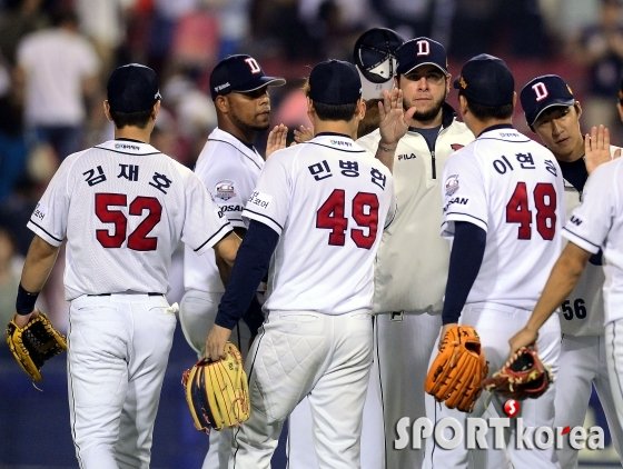 스와잭, 6이닝 3실점 KBO리그 첫 승 : 네이트 스포츠