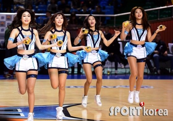 섹시한 치어리더! : 네이트 스포츠