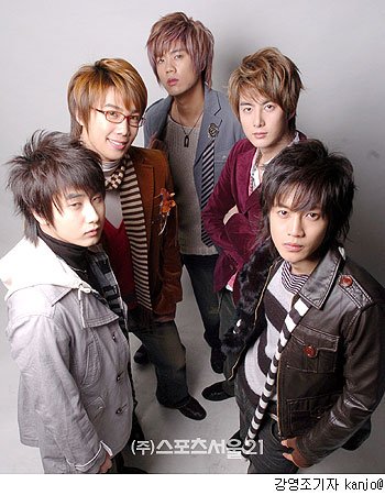 SS501, 일본서 '꽃미남 열풍' 도쿄 콘서트 개최 : 네이트 연예