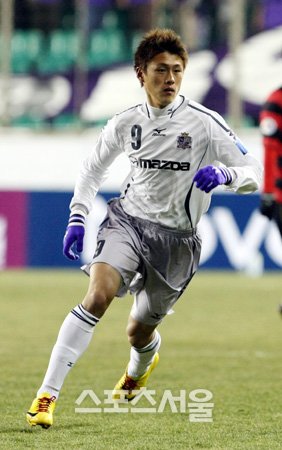 한국 축구 충격의 참패, 그 현장에 선 이충성 : 네이트 스포츠