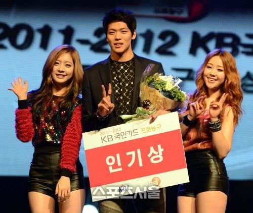 [KBL 시상식] 최고 입담꾼은? 김선형 "할리우드 액션 덕분에…" 폭소 : 네이트 스포츠