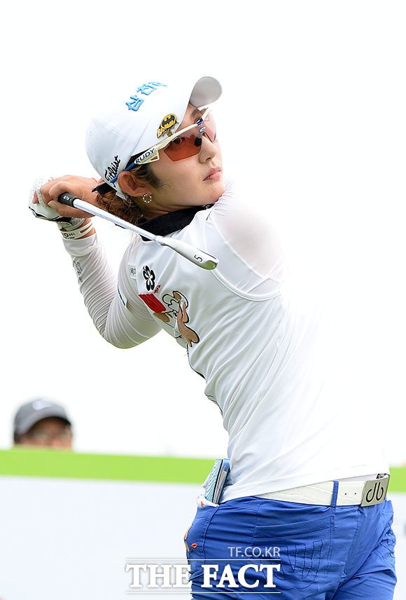 [TF포토] '메이저 첫 우승' 배선우…이수그룹 KLPGA 챔피언십 : 네이트 스포츠