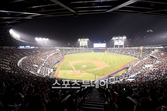 돌아온 야구의 계절…2017 KBO 리그 개막 : 네이트 스포츠