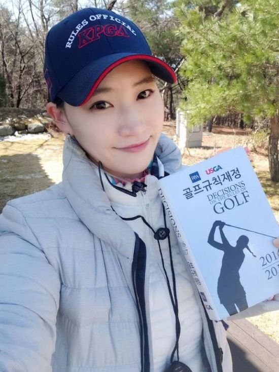 'KPGA 첫 여성 경기위원' 김해랑·고아라 "보람찬 한 해였다" : 네이트 스포츠