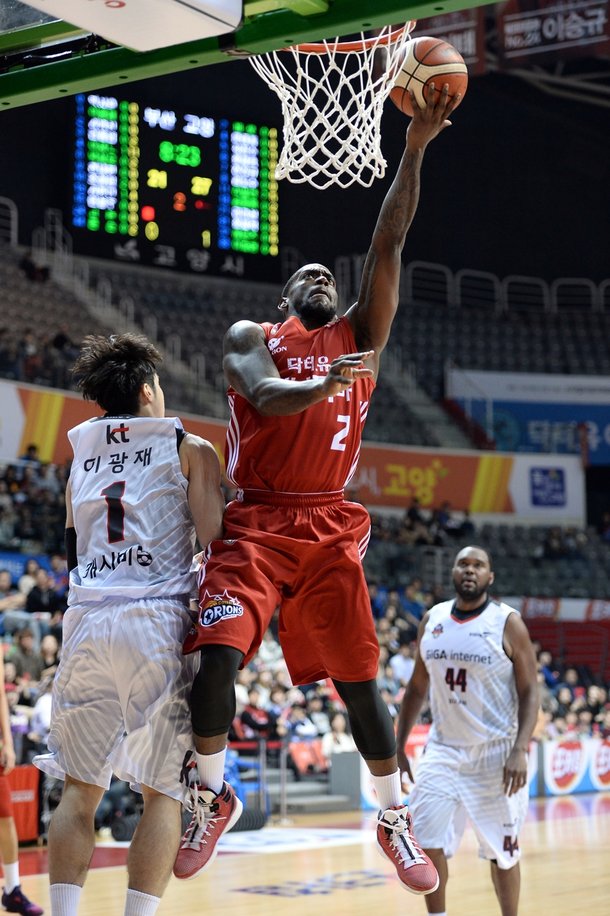 [KBL] 조 잭슨의 폭발력 대신 오리온이 얻은 것은 : 네이트 스포츠