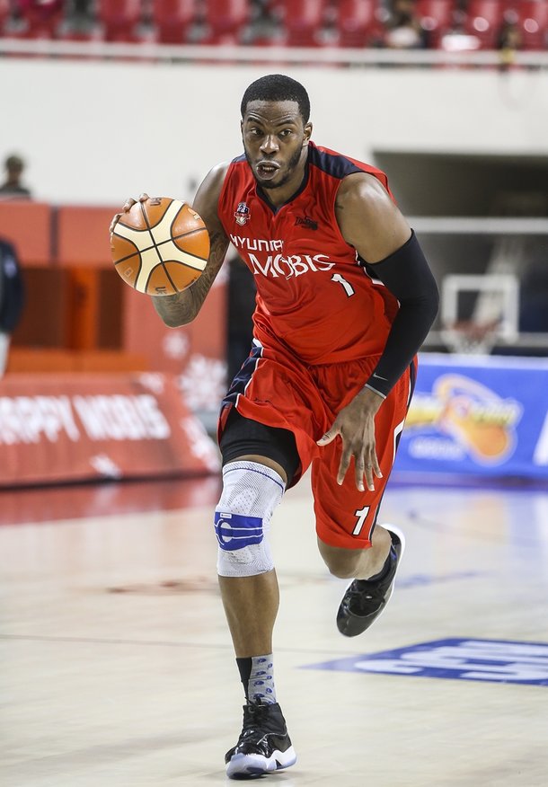 [KBL] '500블록 대기록' 찰스 로드, 돌아보는 '악동 보고서' : 네이트 스포츠