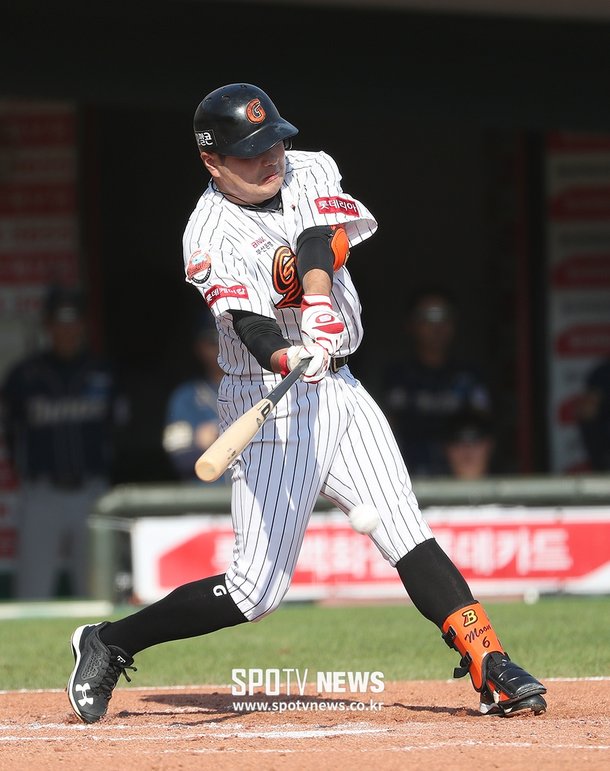 [준PO2] NC-롯데, 역대 PS 4번째 무자책점 경기 진기록 : 네이트 스포츠