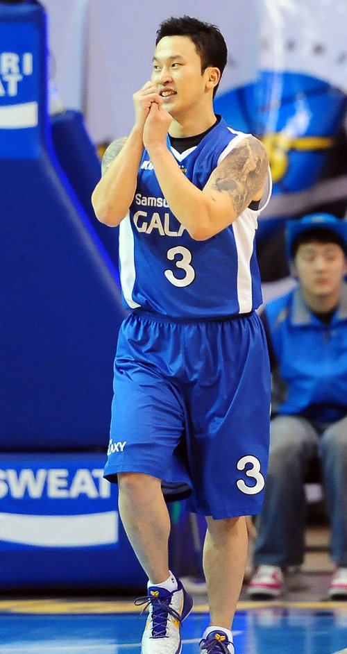 김승현이 말하는 '노예계약' 어떻길래? : 네이트 스포츠