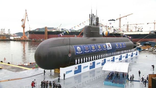 국내 최초 3천 톤급 잠수함 진수…SLBM 탑재 가능 : 네이트 뉴스