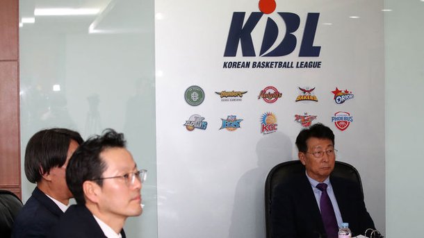 KBL, 전창진 KCC 코치 등록 승인 요청 불허 : 네이트 스포츠