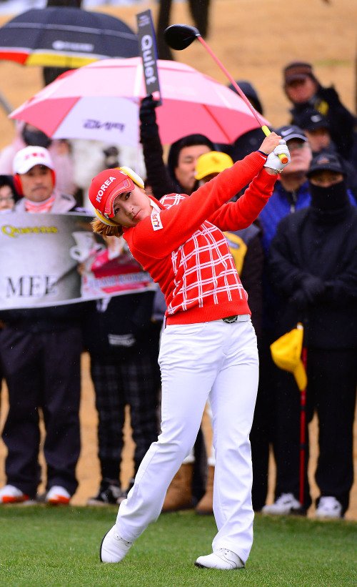 이보미, JLPGA 7승·시즌 최다 상금 신기록 : 네이트 스포츠