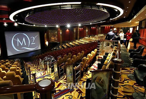 (2)CHINA-SHANGHAI-QUEEN MARY 2-PORT CALL (CN) : 네이트 뉴스