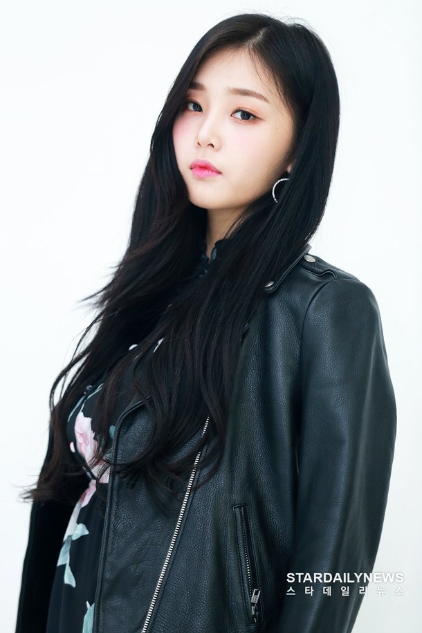 [S인터뷰②] 아이디(Eyedi), "첫 콘서트 올해 최고의 추억…떼창에 감동" : 네이트 뉴스
