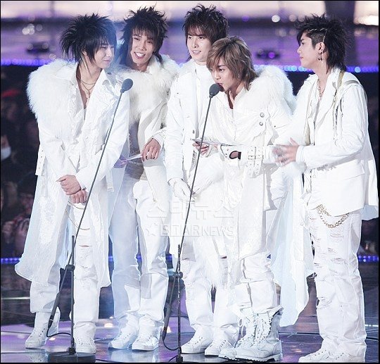 SS501, MKMF '댄스부문 최우수상' 수상 : 네이트 연예