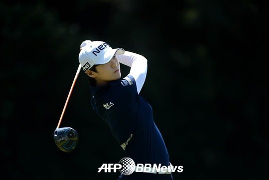 박성현, 팬들이 뽑은 2016 KLPGA 최고 기대주 : 네이트 스포츠