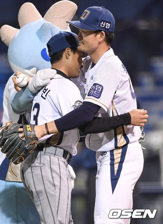 [PO2] '최고구속 154km' NC 원종현의 '인간 승리 HLD' : 네이트 스포츠