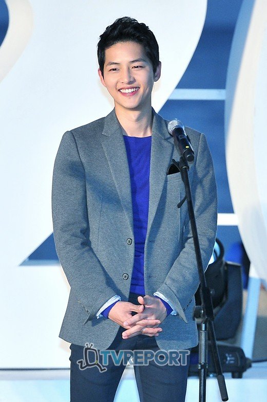 [BIFF 17th] '늑대소년' 송중기 "박보영은 내꺼다" 깜짝 고백 : 네이트 뉴스