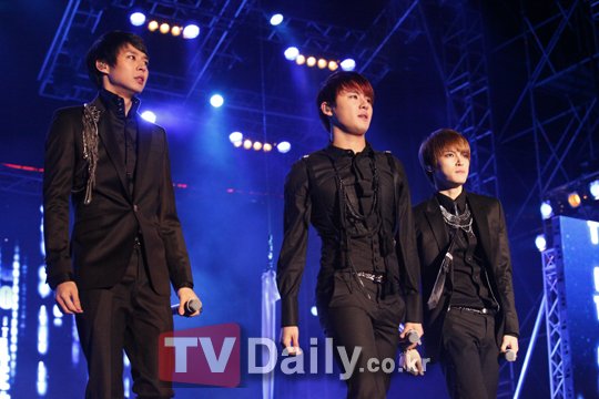 [TD포토] JYJ, 첫 월드와이드 콘서트 in 서울 "우리가 바로 JYJ다" : 네이트 연예